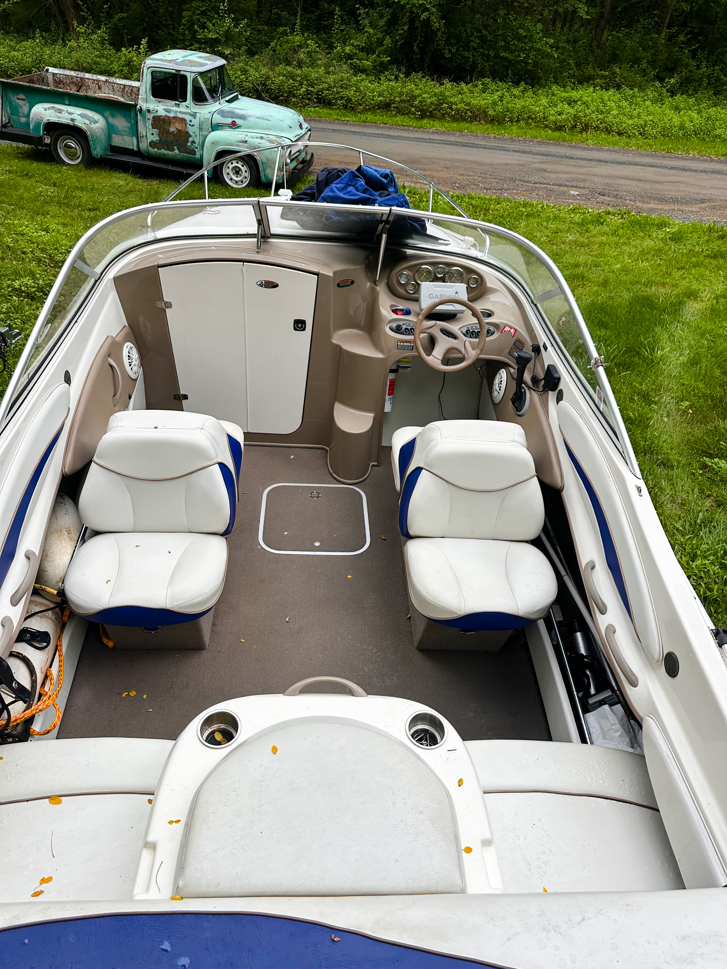 2023 JetStream Buccaneer 12'