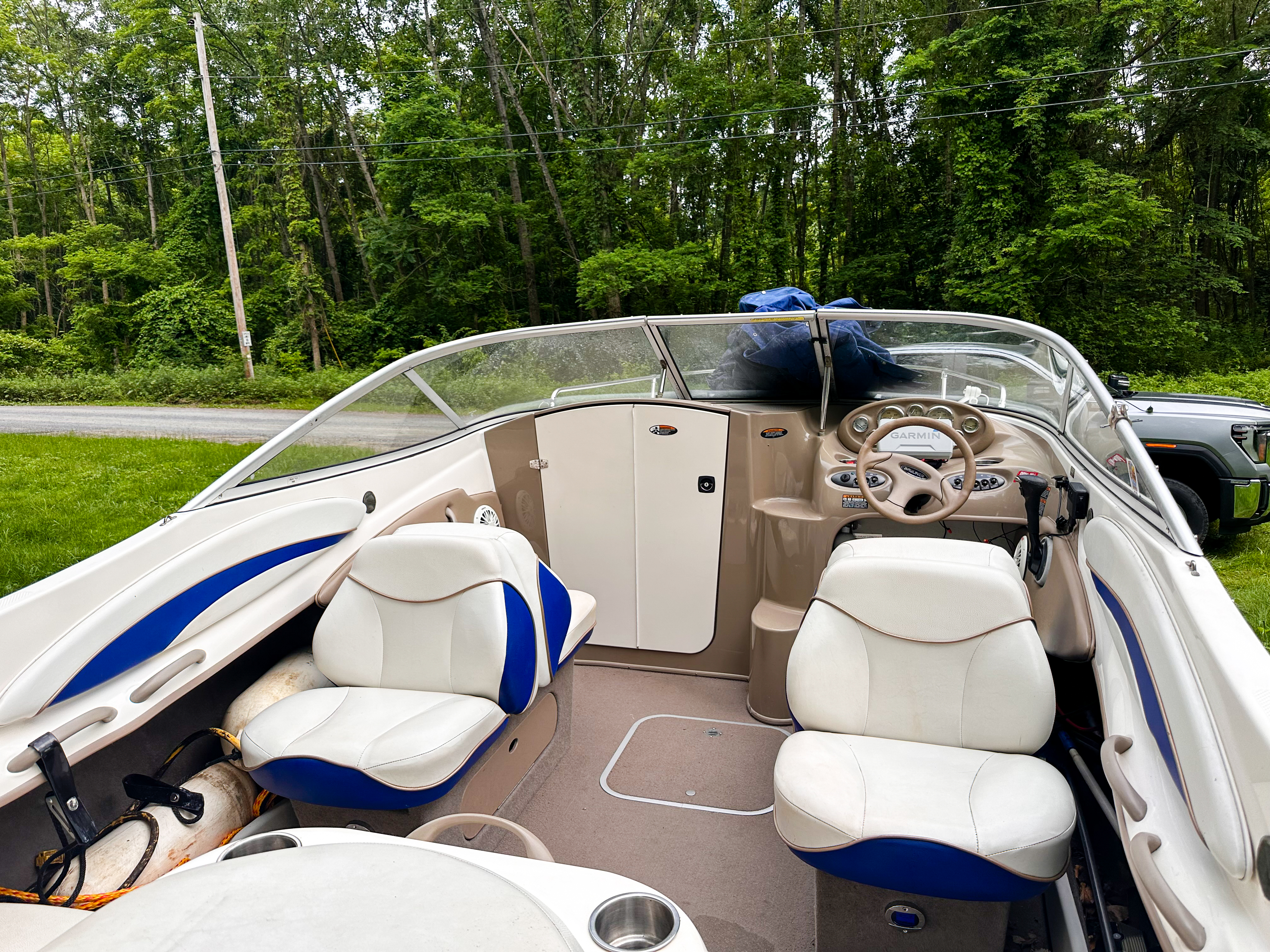 2023 JetStream Buccaneer 12'